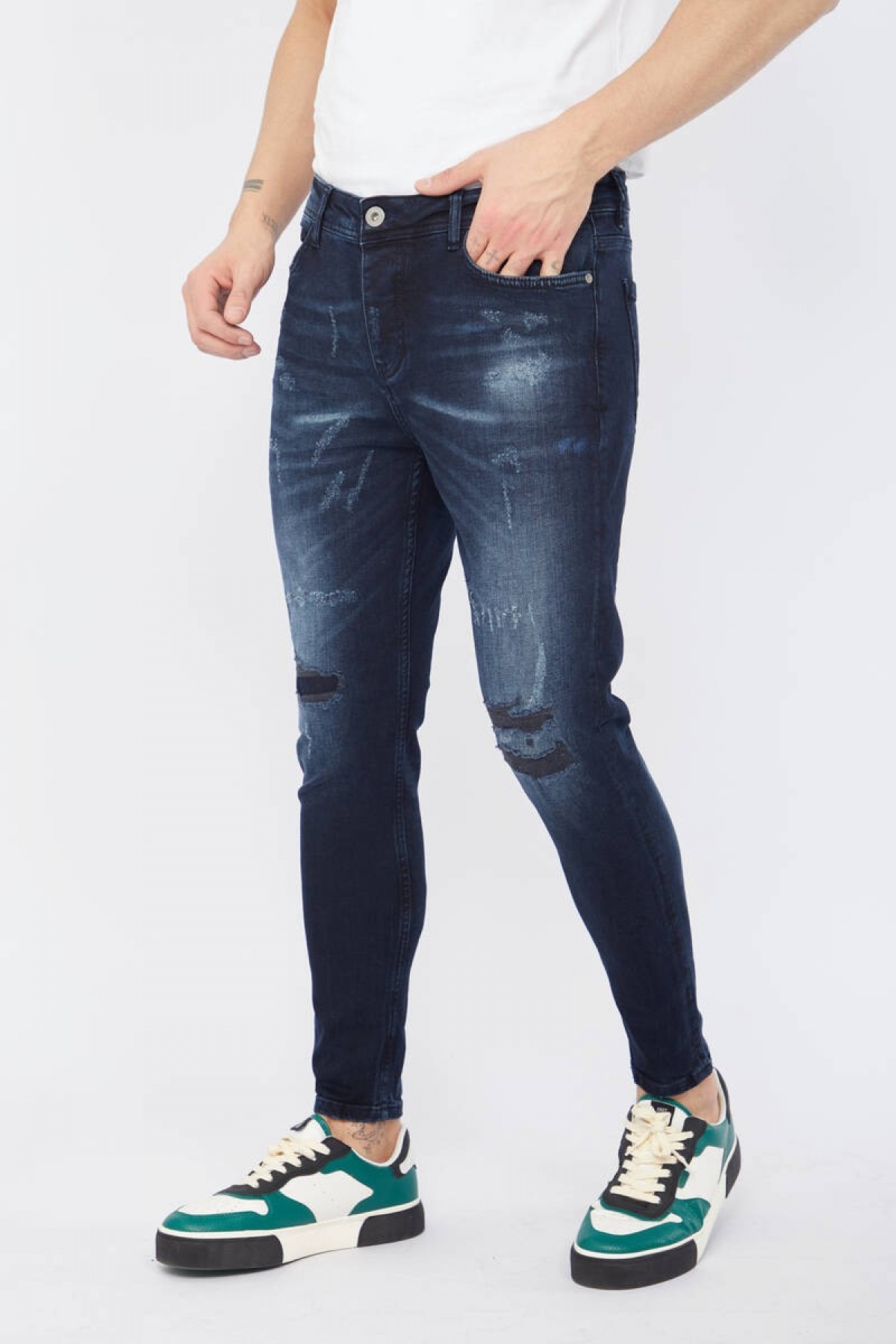 Blue White Erkek Skinny Ripped Patch Detaylı Jean Lacivert 200605799 | Flo
