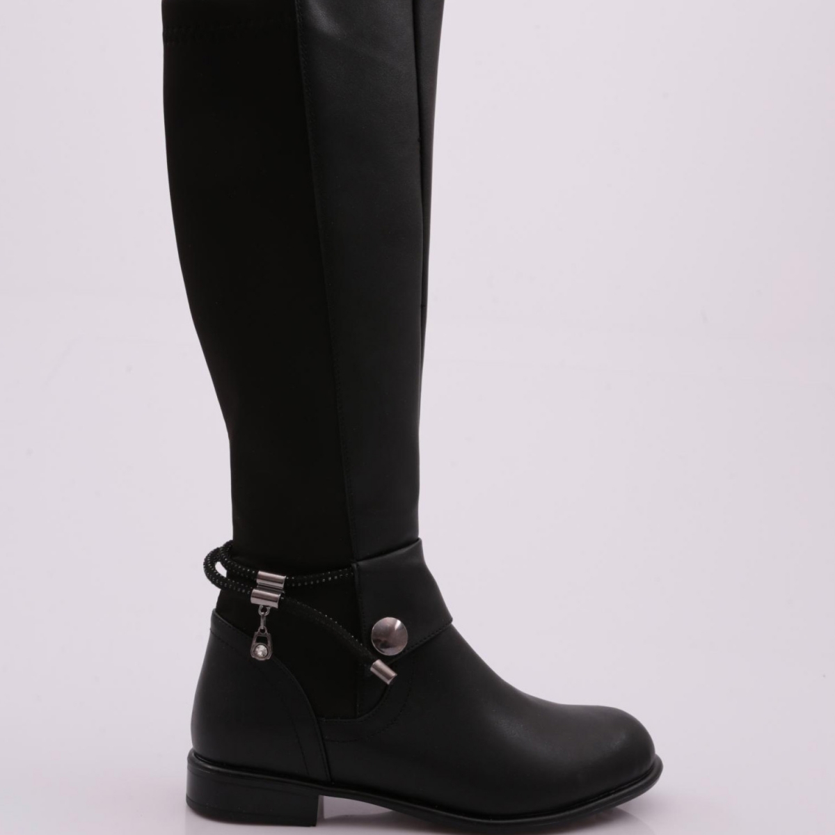 505-22K Kadin Arkasi Strech Yani Fermuarli Knee High Flats Çizme ...