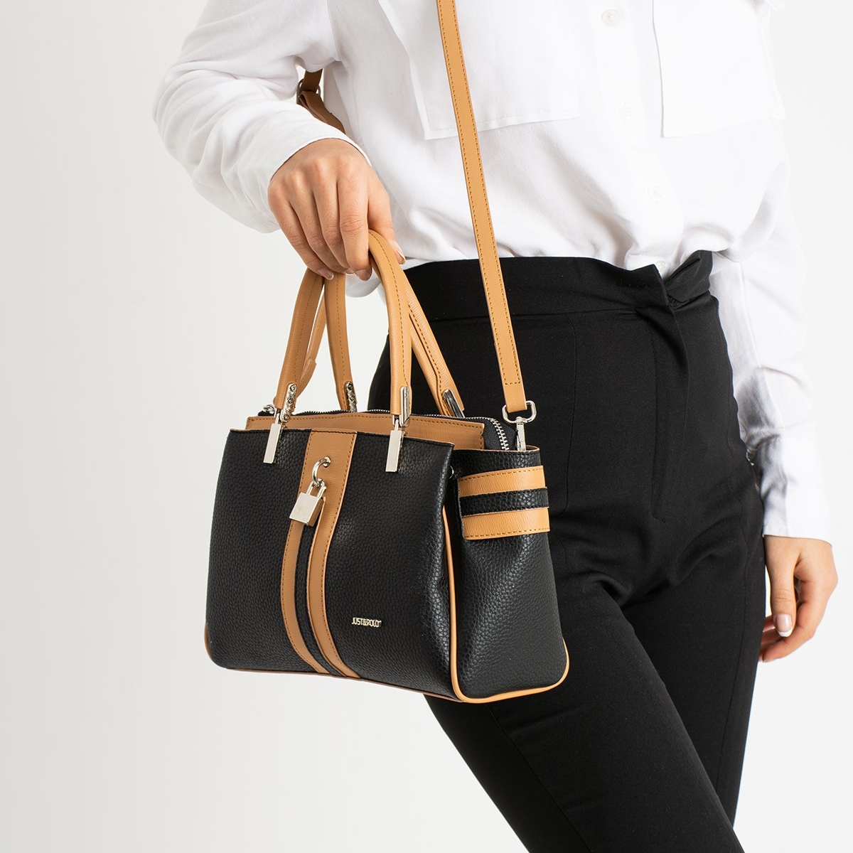 Just Polo Yeni Sezon Kilit Detaylı 4 Bölmeli El ve Omuz Çantası 27x20cm ...