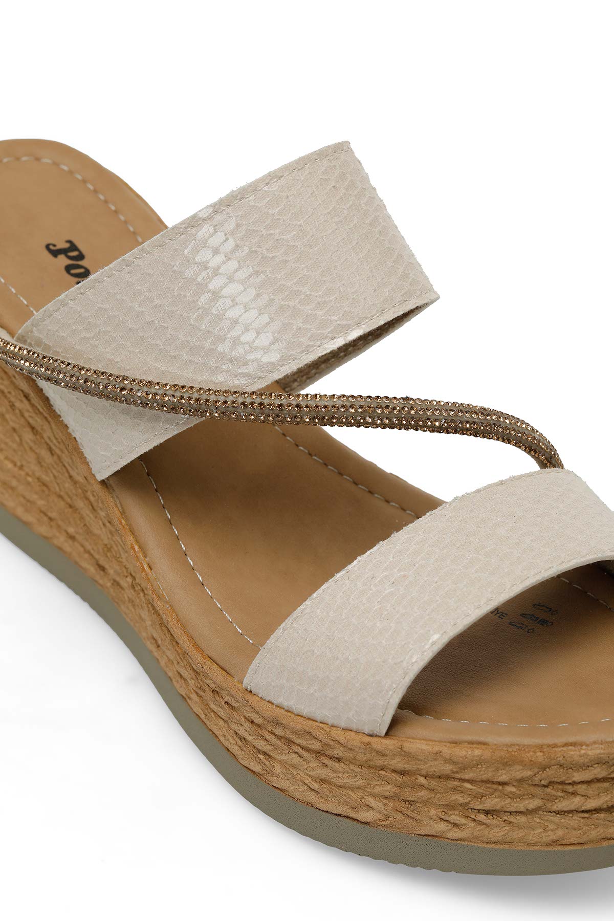 323203.Z 4FX Bej Kadın Dolgu Topuk Terlik Fiyatları | Flo