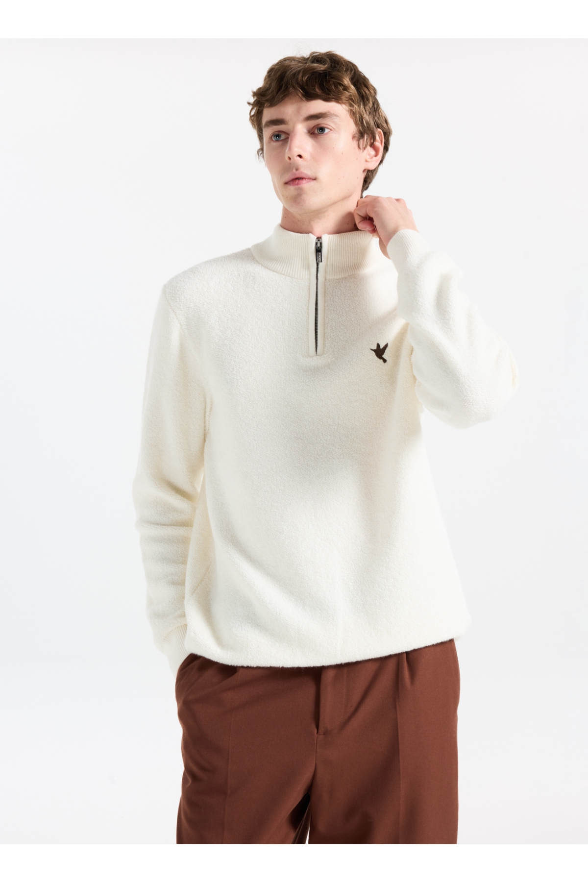 Bato Yaka Slim Fit Düz Ekru Erkek Kazak F5WM-KZK 2316 Fiyatları | Flo