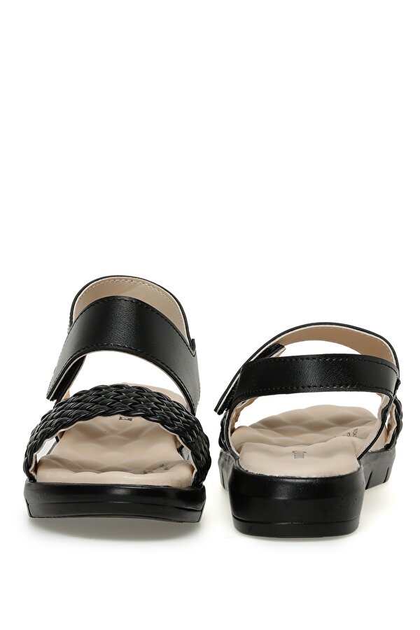 Sandals с особыми скидками | Flo